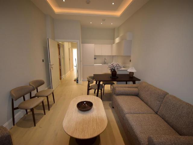 London W2 2 bed flat to rent £4,250 pcm £981 pw
