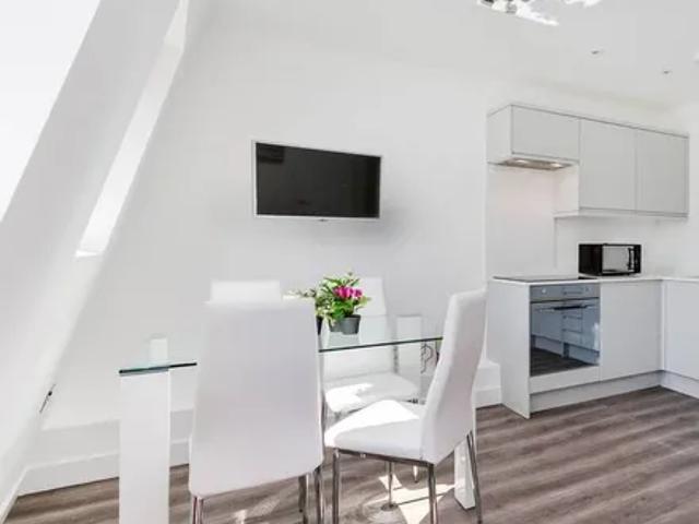 London, W2 4EL, United Kingdom | 2 bed apartment for rent #97876138 | Rentberry