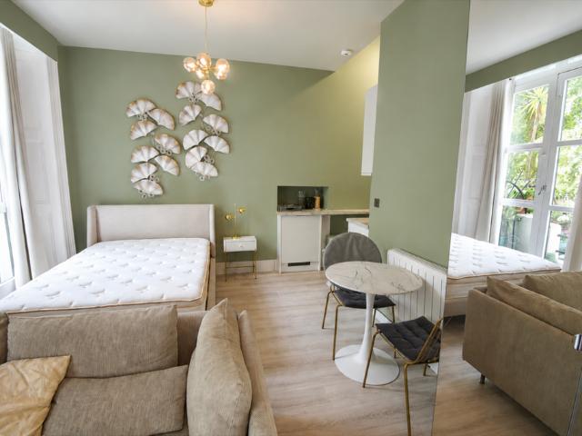 London W2 Studio to rent £2,300 pcm £531 pw