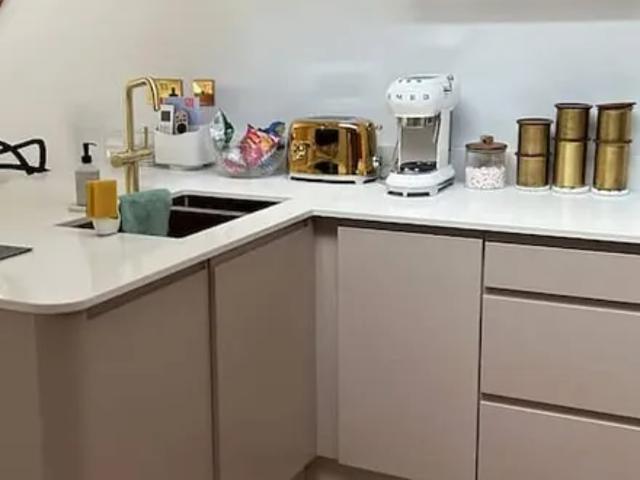 London, W4 3HY, United Kingdom | 1 bed house for rent #164417620 | Rentberry