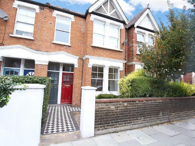 London W4 1 bed flat to rent £2,000 pcm £462 pw