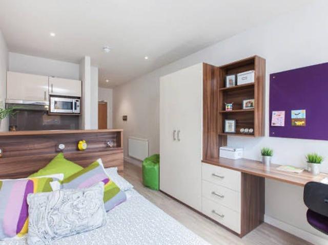 London W5 Personal Sublet Post