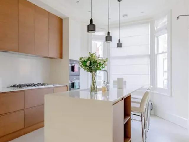 London, W6 7QD, United Kingdom | 5 bed house for rent #161188084 | Rentberry