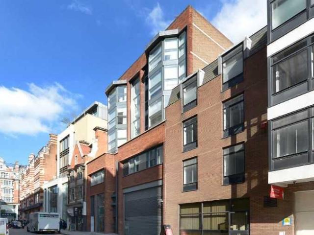 London W8 1 bed apartment to rent £3,900 pcm £900 pw