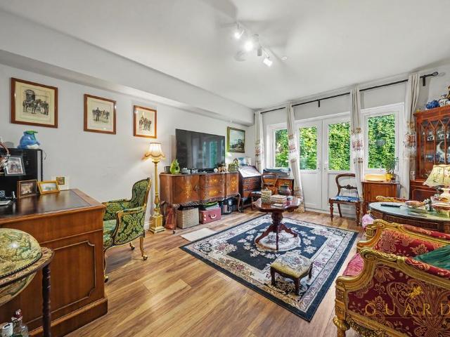 London W8 1 bed apartment to rent £2,500 pcm £577 pw