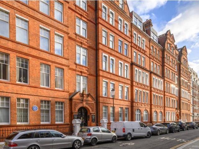 London W8, 4 bed flat to rent, £19,990 pcm | PrimeLocation