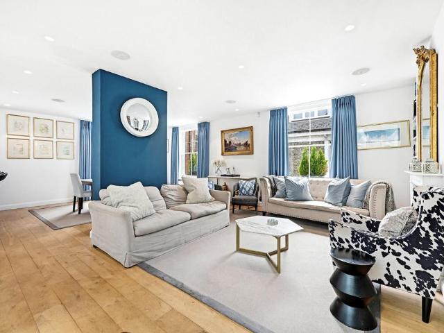 London W8 5 bed house to rent £14,500 pcm £3,346 pw