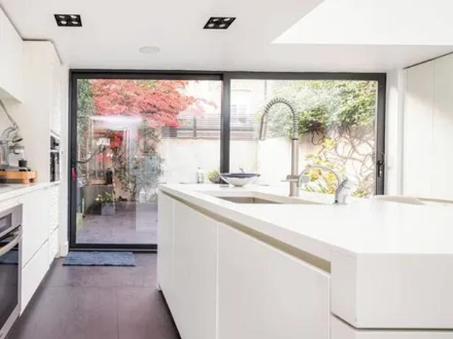 London, W8 5PZ, United Kingdom | 4 bed house for rent #167051439 | Rentberry