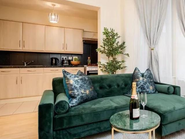 London, W8 6TH, United Kingdom | 2 bed apartment for rent #96128591 | Rentberry