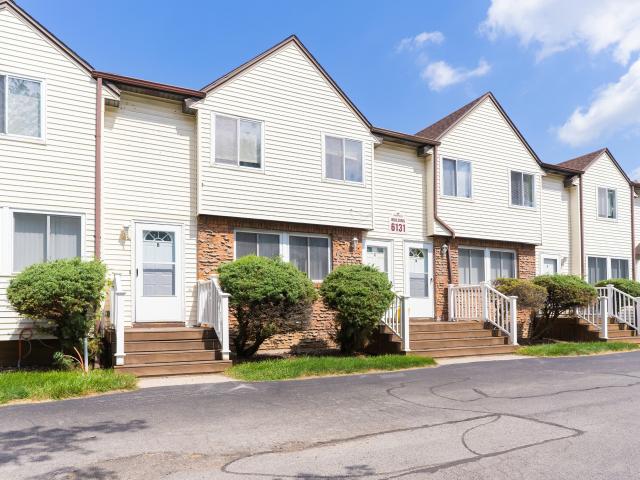 Londonaire Townhomes