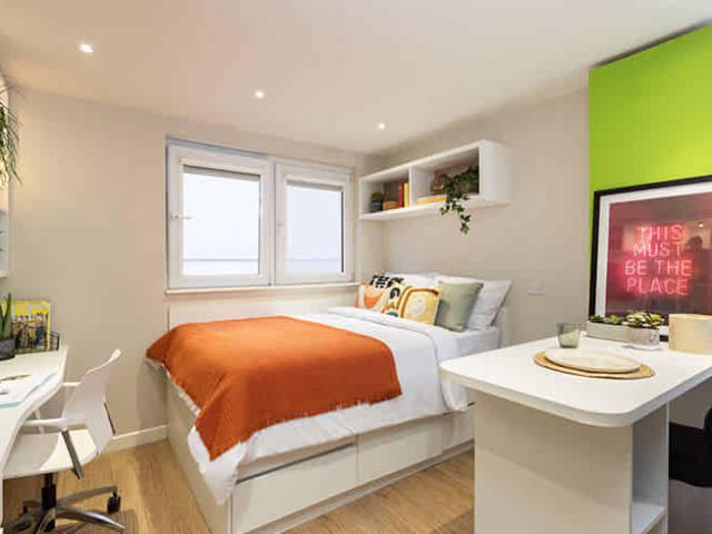 Londonist Drapery Place, London Student Accommodation | Amber