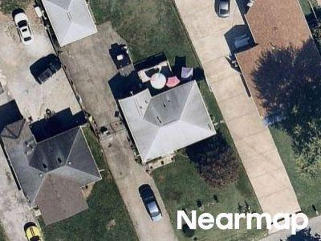 Lone Oak Ave