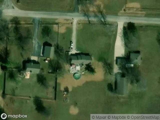 Lone Pine Dr