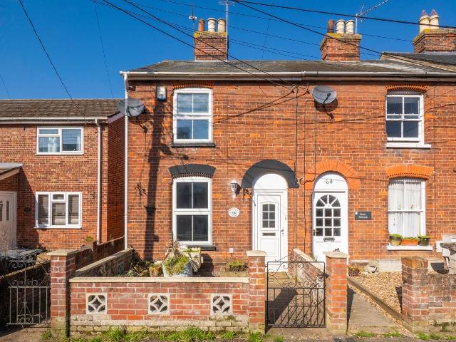 Long Melford, Sudbury, Suffolk CO10, 2 bed end terrace house to rent, £1,100 pcm | PrimeLocation
