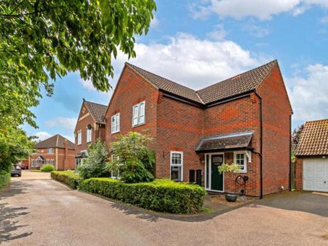 Long Ayres, Caldecotte, 4 Bedroom Detached