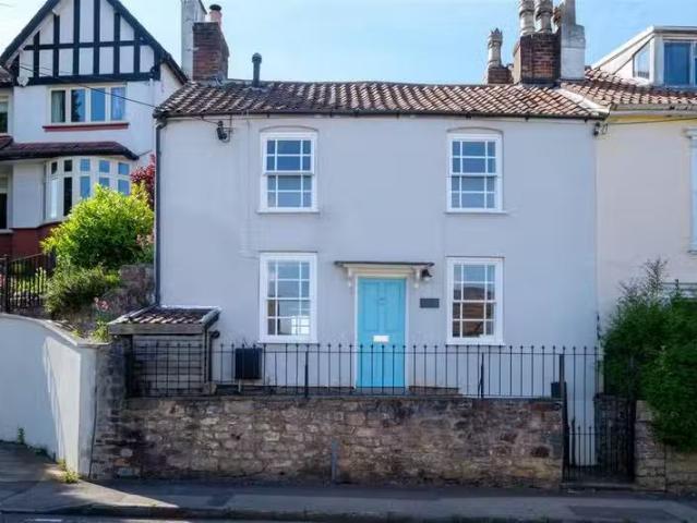 Long Ashton Road, Long Ashton 3 bed end of terrace house for s.