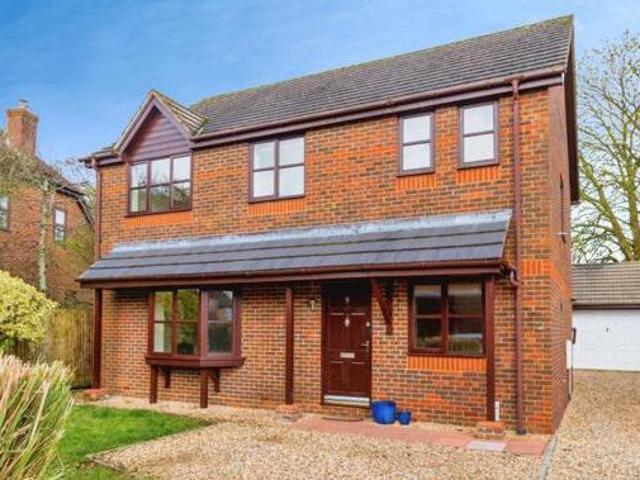 Long Barrow Close, South Wonston, 4 Bedroom Detached
