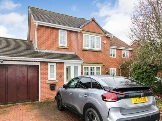 Long Croft, Yate, 3 Bedroom Link