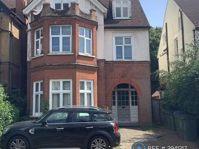 Long Ditton, Surbiton, KT6 2 bed flat to rent £1,795 pcm £414 pw