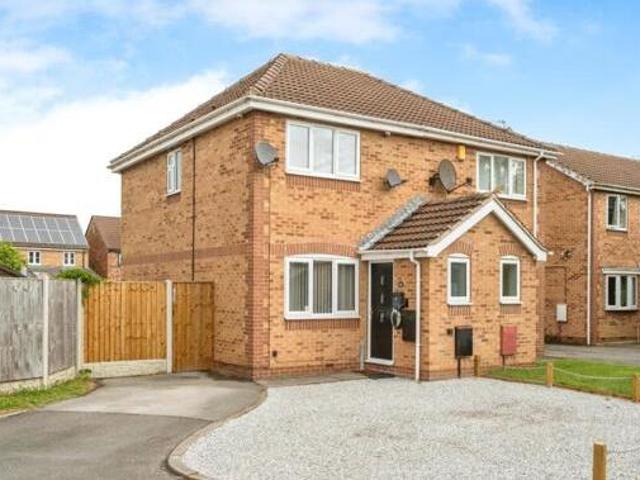 Long Field Road, Edenthorpe, 2 Bedroom Semi detached