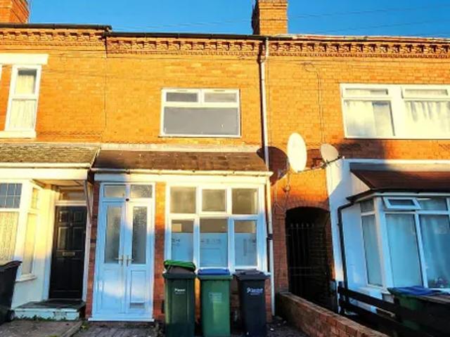 Long Hyde Road, Warley Wigorn, B67 5DT, United Kingdom | 3 bed townhouse for rent #138933068 | Rentberry