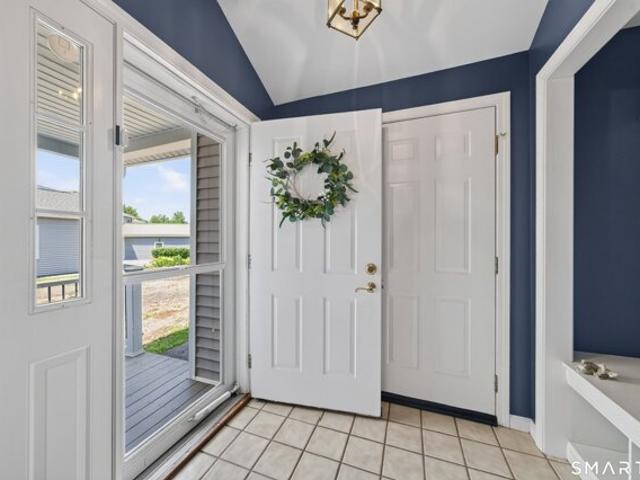 Long Hill Rd # E, Middletown, Home For Sale