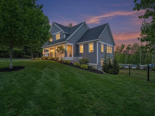 Long Hill Rd, Stratham, Home For Sale