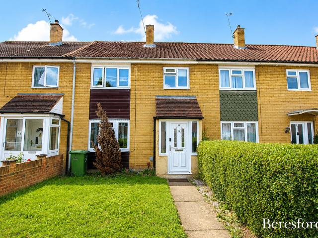 Long Lynderswood SS15, 3 bed terraced house to rent, £1,800 pcm | PrimeLocation