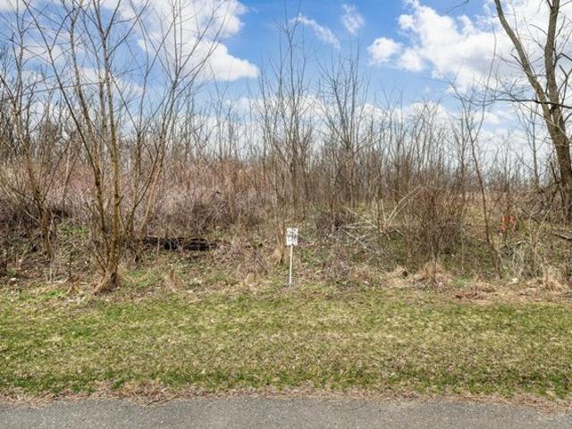 Long Lake Dr Unit 15, Cassopolis, MI 49031