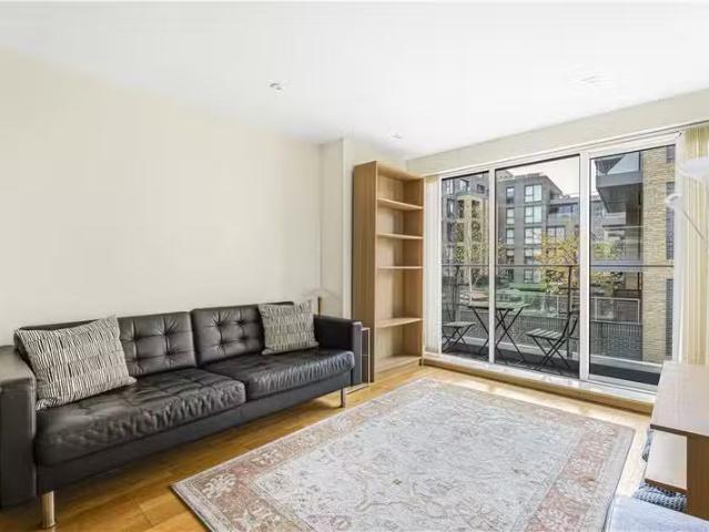 Long Lane, London, SE1 4PD