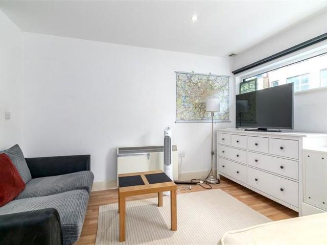Long Lane, SE1, London