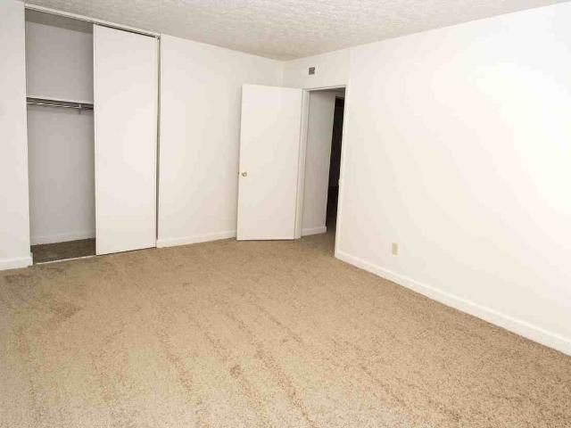 Long View 2 Bedroom Apartment for Rent at 1728 E Long St, Columbus, OH 43203 Woodland Park
