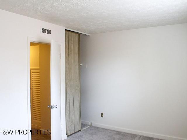 Long View 2 Bedroom Apartment for Rent at 1728 E Long St, Columbus, OH 43203 Woodland Park