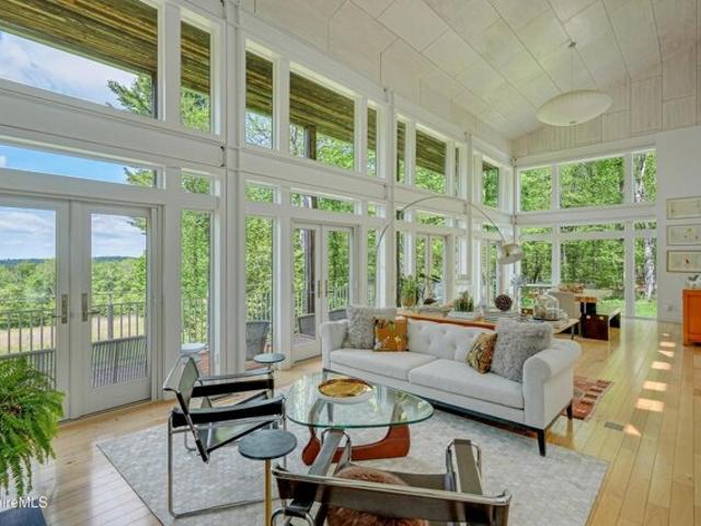 Long View Dr, Becket, Home For Sale