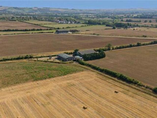 Longcot, Kings Lane, Faringdon, Barn Conversion For
