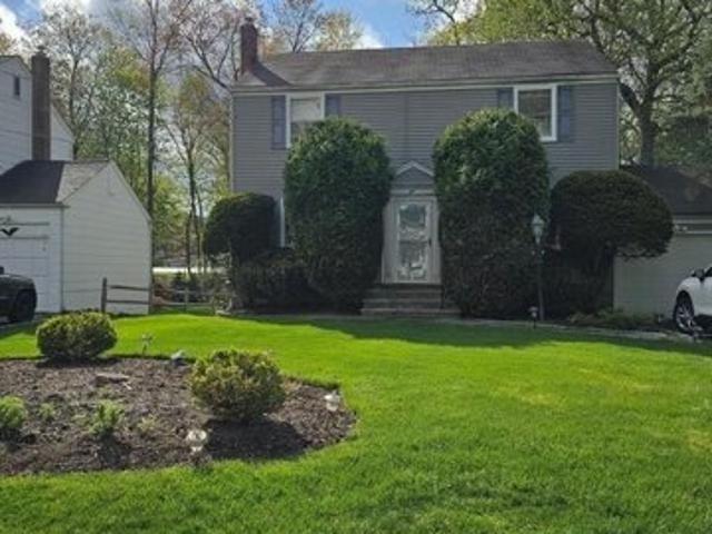 Longacre Dr, Livingston, Home For Sale