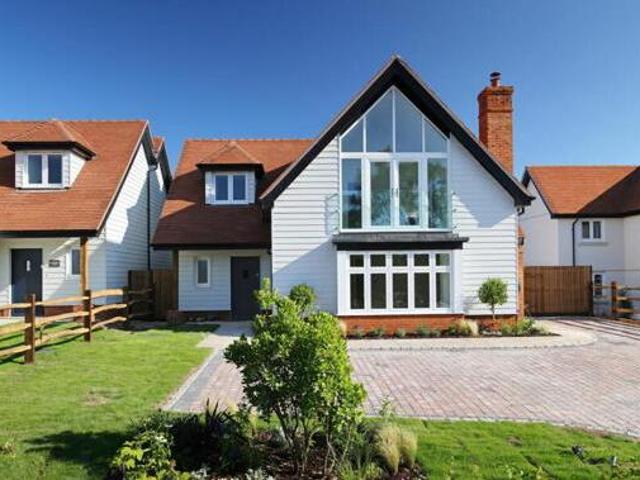 Longacre Rise, Bookham, 4 Bedroom Detached