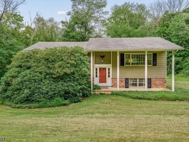 Longbridge Rd, Frankford Township, Home For Sale