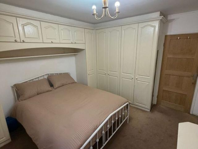 Longbridge Road, Barking IG11, Room to rent, £850 pcm | PrimeLocation