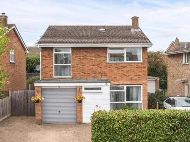 Longden Close, Haynes, 4 Bedroom Detached