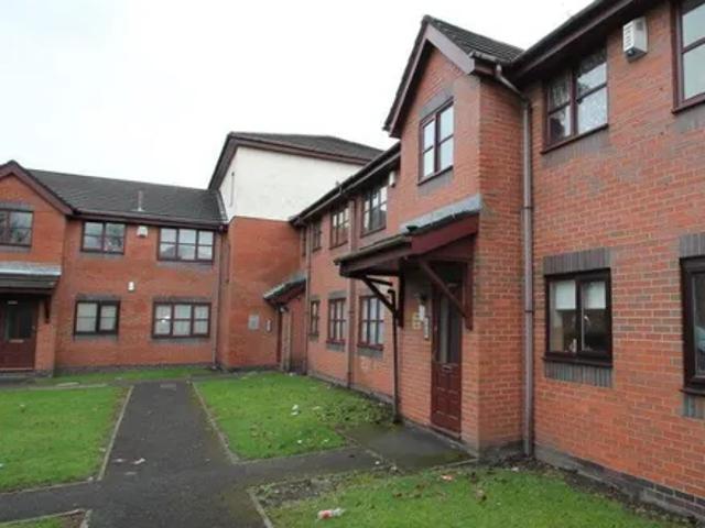 Longford Place, Victoria Park, Manchester, M14 5GR, United Kingdom | 1 bed apartment for rent #139622187 | Rentberry