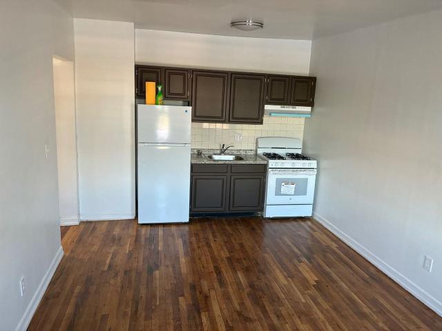 Longfellow Owners LLC 1325 1 Bedroom Apartment for Rent at 1325 Lafayette Ave, New York, NY 10474 Hunts Point