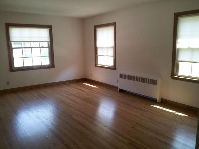 Longfellow Gardens Apartment Homes 2 Bedroom Apartment for Rent at 7734 W North Ave, Wauwatosa, WI 53213