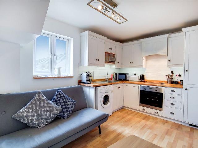 Longfellow Way, London SE1, 3 bed maisonette to rent, £2,850 pcm | PrimeLocation