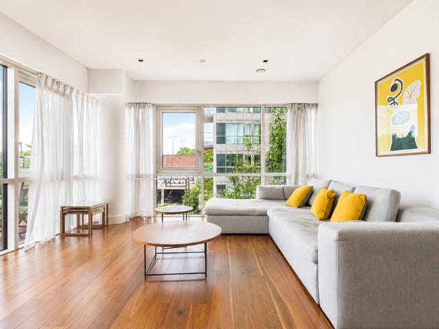 Longfield Avenue, Ealing W5, 2 bed flat to rent, £3,250 pcm | PrimeLocation
