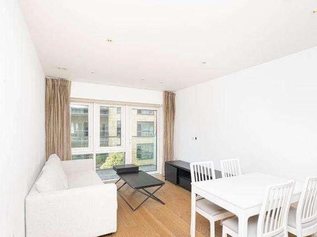 Longfield Avenue, London, W5