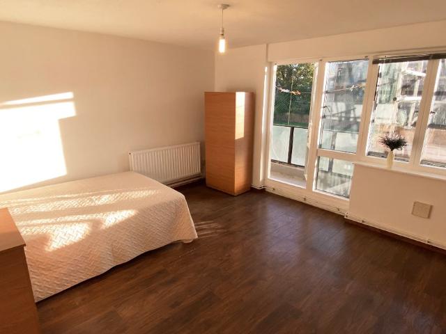 Longfield Estate, London SE1, 3 bed shared accommodation to rent, £990 pcm | PrimeLocation