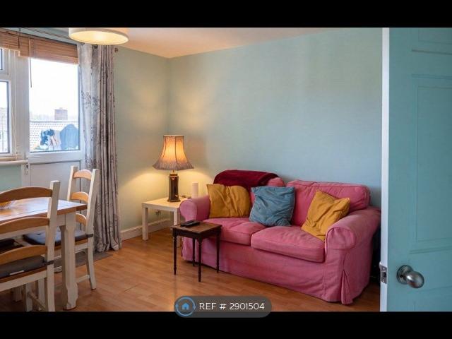 Longheath Gardens, Croydon CR0, 2 bed maisonette to rent, £1,798 pcm | PrimeLocation