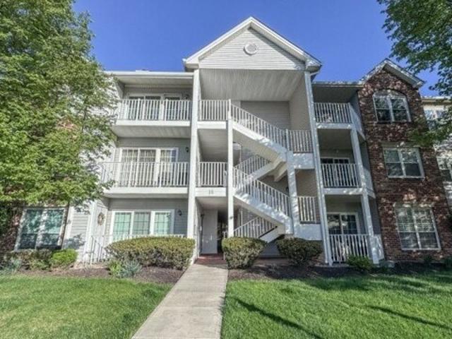 Longley Ct, Branchburg Township, Condo For Sale