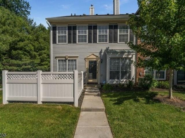 Longley Ct, Branchburg Township, Condo For Sale